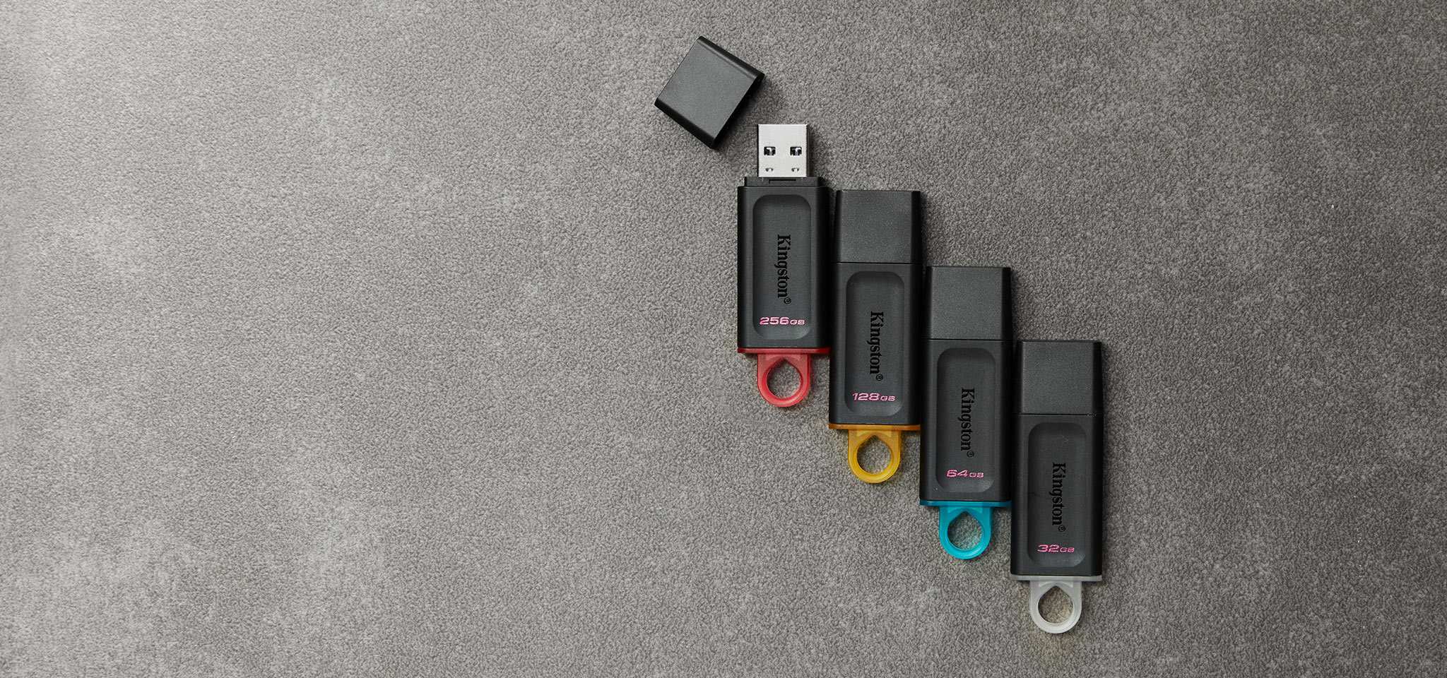 USB Флешка 128GB Kingston USB 3.2 Gen 1 Black (DTX/128GB) - купить по ...